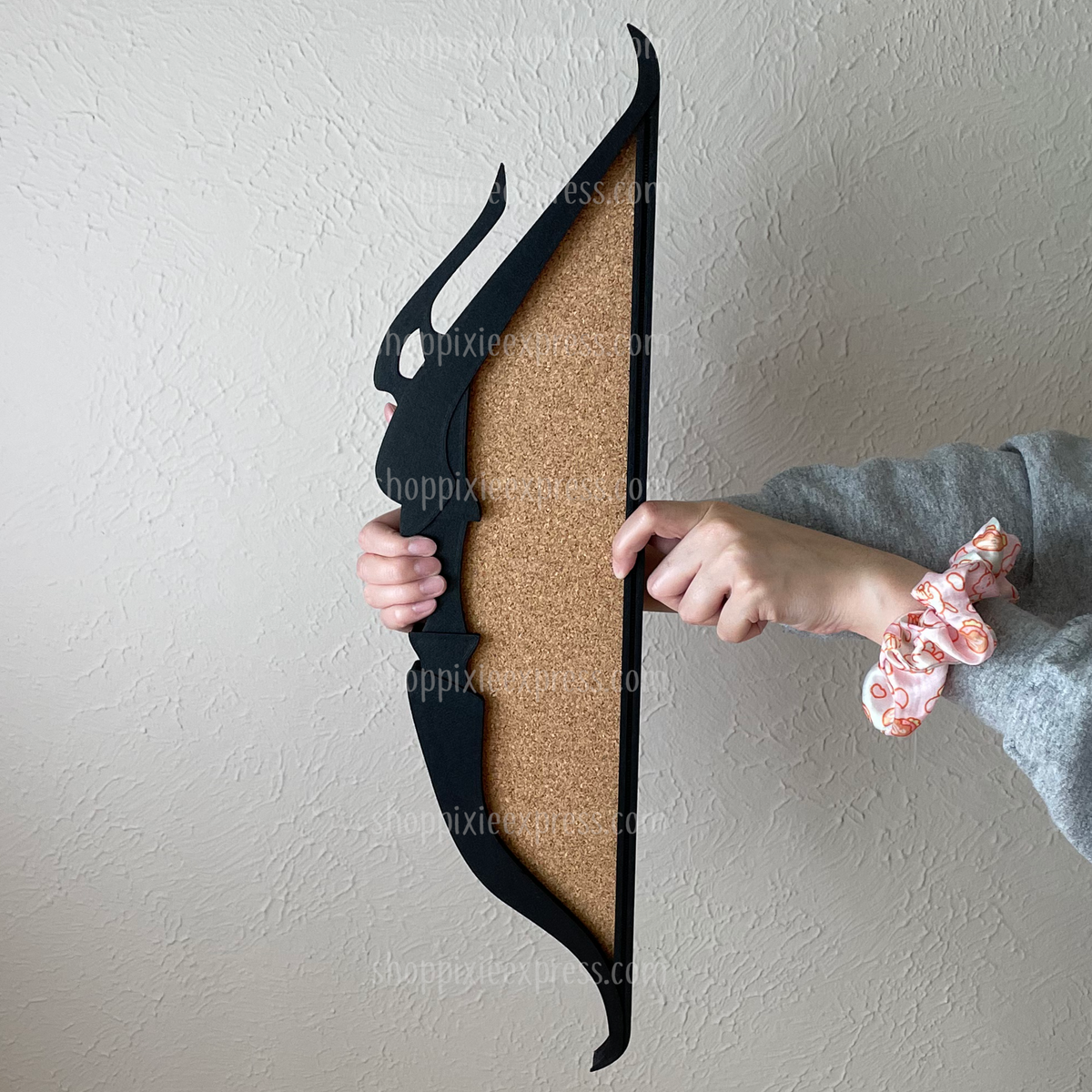 Large Legendary Gale Bow Corkboard – PixieExpress